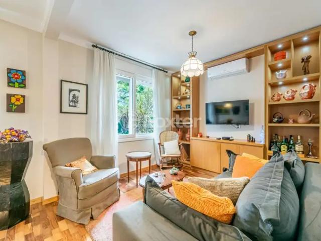 Apartamento para Venda em Porto Alegre/RS Rio Branco 2 Quartos