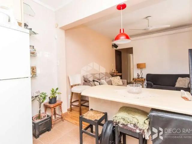 Apartamento para Venda em Porto Alegre/RS Rio Branco 2 Quartos