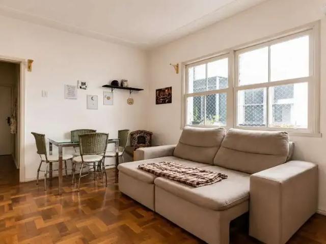Apartamento para Venda em Porto Alegre/RS Rio Branco 2 Quartos