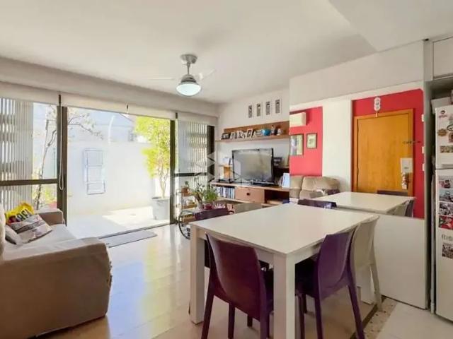 Apartamento para Venda em Porto Alegre/RS Rio Branco 2 Quartos