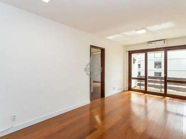 Apartamento para Venda em Porto Alegre/RS Rio Branco 2 Quartos