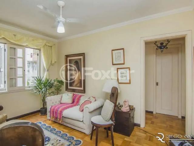 Apartamento para Venda em Porto Alegre/RS Rio Branco 2 Quartos
