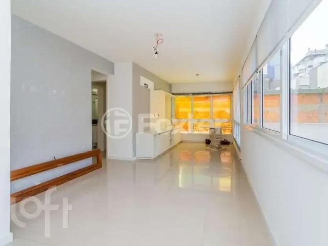 Apartamento para Venda em Porto Alegre/RS Rio Branco 2 Quartos