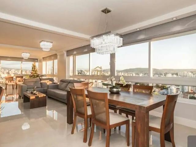 Apartamento para Venda em Porto Alegre/RS Rio Branco 4 Quartos