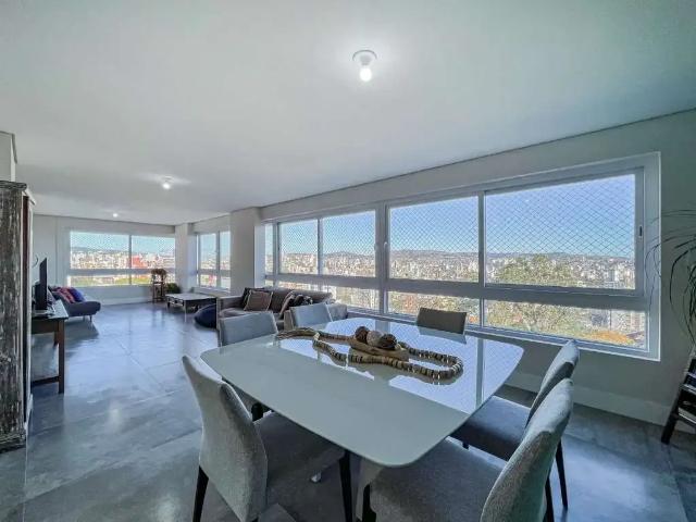 Apartamento para Venda em Porto Alegre/RS Rio Branco 4 Quartos