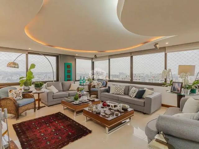 Apartamento para Venda em Porto Alegre/RS Rio Branco 4 Quartos