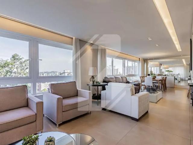 Apartamento para Venda em Porto Alegre/RS Rio Branco 4 Quartos
