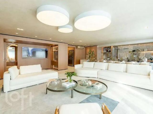 Apartamento para Venda em Porto Alegre/RS Rio Branco 4 Quartos