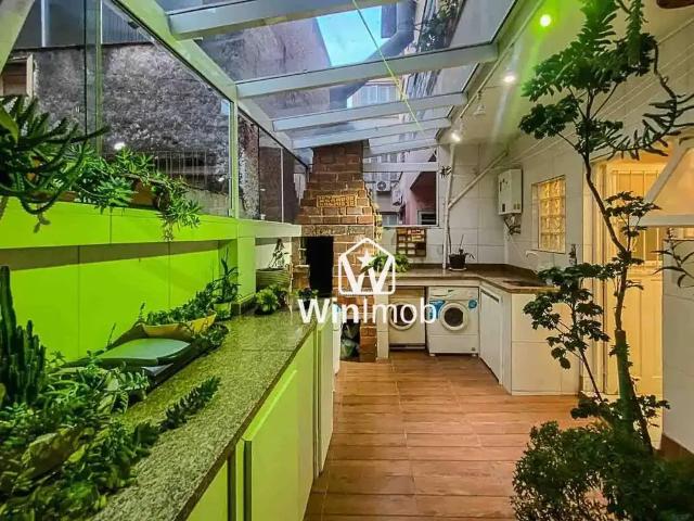 Apartamento para Venda em Porto Alegre/RS São Geraldo 2 Quartos