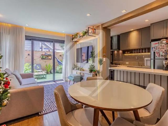 Apartamento para Venda em Porto Alegre/RS São João 2 Quartos