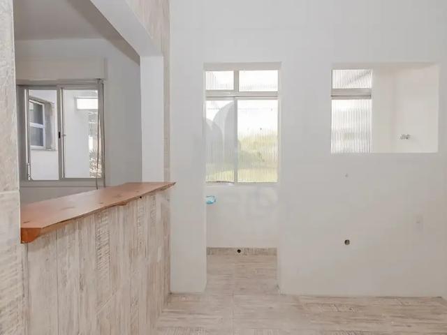 Apartamento para Venda em Porto Alegre/RS São João 2 Quartos
