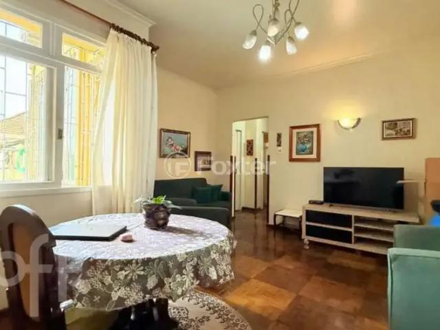 Apartamento para Venda em Porto Alegre/RS São João 2 Quartos