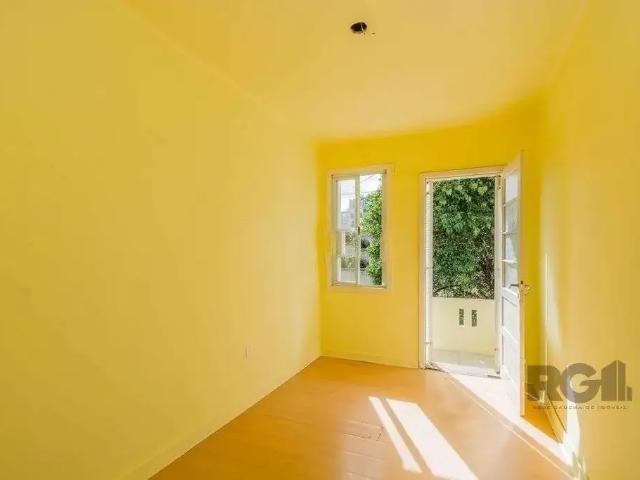 Apartamento para Venda em Porto Alegre/RS São João 2 Quartos