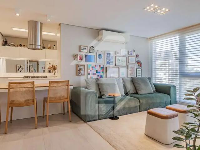 Apartamento para Venda em Porto Alegre/RS São João 2 Quartos