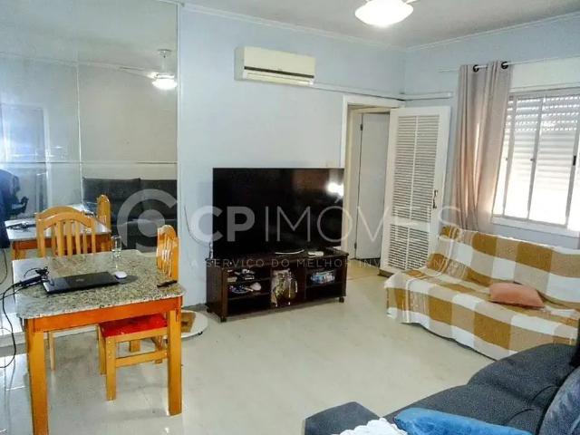 Apartamento para Venda em Porto Alegre/RS São João 2 Quartos