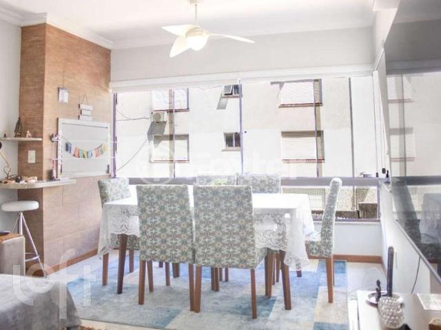 Apartamento para Venda em Porto Alegre/RS São João 2 Quartos