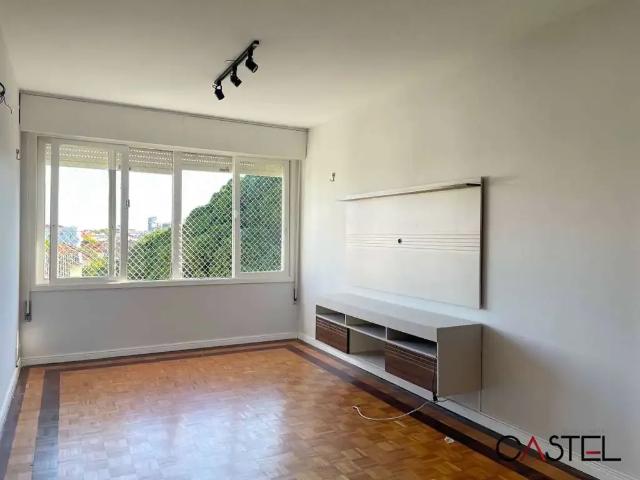 Apartamento para Venda em Porto Alegre/RS São João 2 Quartos