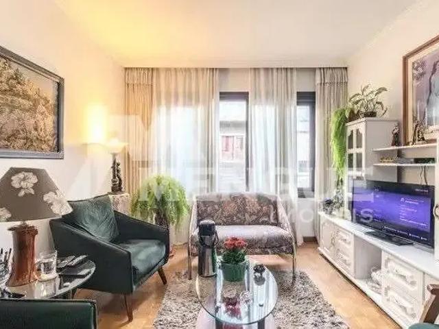 Apartamento para Venda em Porto Alegre/RS São João 3 Quartos