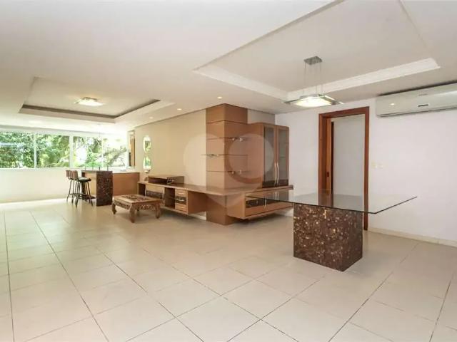 Apartamento para Venda em Porto Alegre/RS São João 3 Quartos