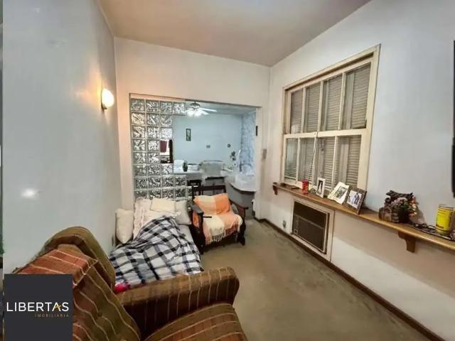 Apartamento para Venda em Porto Alegre/RS São João 3 Quartos