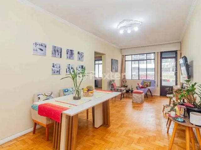 Apartamento para Venda em Porto Alegre/RS São João 3 Quartos