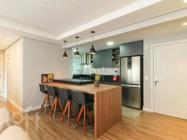 Apartamento para Venda em Porto Alegre/RS São João 3 Quartos