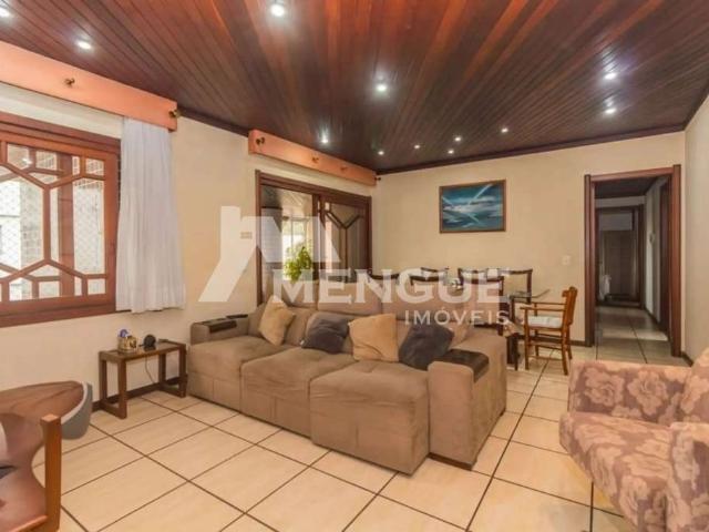 Apartamento para Venda em Porto Alegre/RS São João 4 Quartos