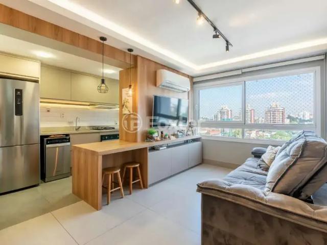 Apartamento para Venda em Porto Alegre/RS São Sebastião 3 Quartos