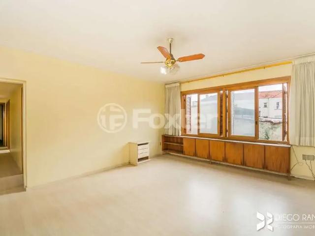 Apartamento para Venda em Porto Alegre/RS Santa Cecília 3 Quartos