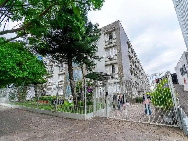 Apartamento para Venda em Porto Alegre/RS Santa Cecília 2 Quartos