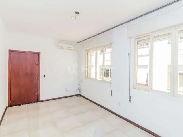 Apartamento para Venda em Porto Alegre/RS Santana 3 Quartos
