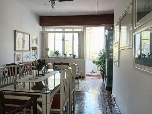 Apartamento para Venda em Porto Alegre/RS Santana 3 Quartos