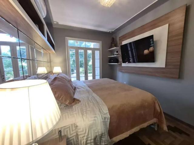 Apartamento para Venda em Porto Alegre/RS Santana 3 Quartos