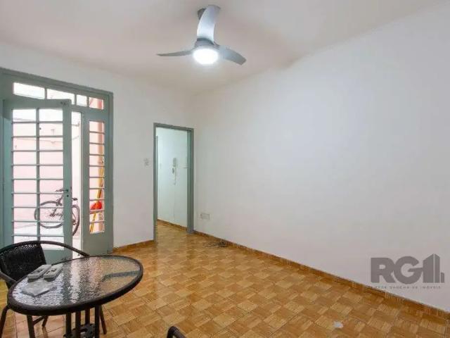 Apartamento para Venda em Porto Alegre/RS Santana 1 Quartos
