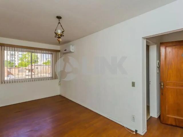 Apartamento para Venda em Porto Alegre/RS Santana 2 Quartos