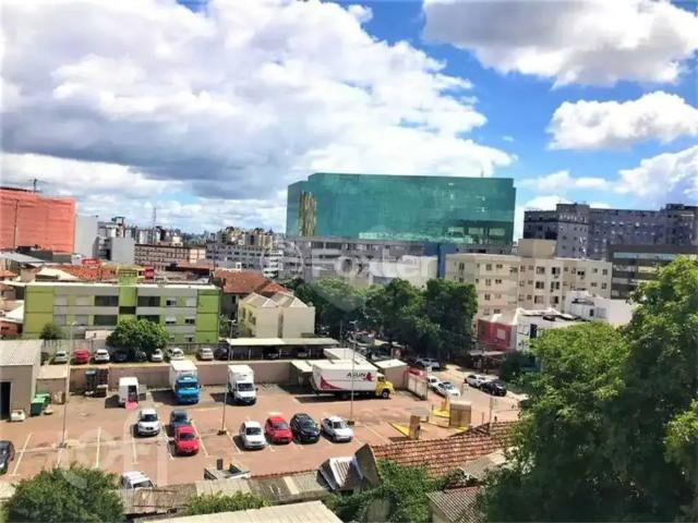 Apartamento para Venda em Porto Alegre/RS Santana 2 Quartos