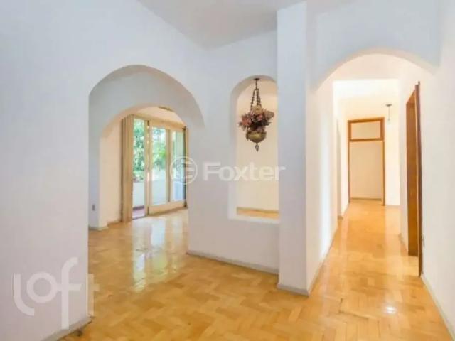 Apartamento para Venda em Porto Alegre/RS Santo Antônio 3 Quartos