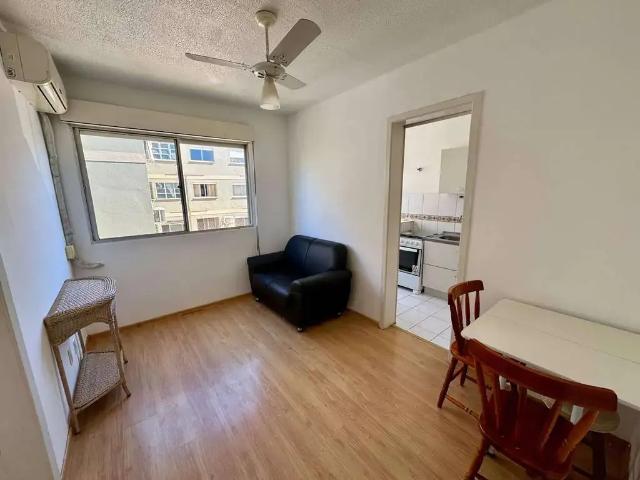 Apartamento para Venda em Porto Alegre/RS Santo Antônio 1 Quartos