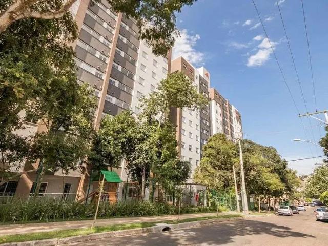 Apartamento para Venda em Porto Alegre/RS Santo Antônio 2 Quartos