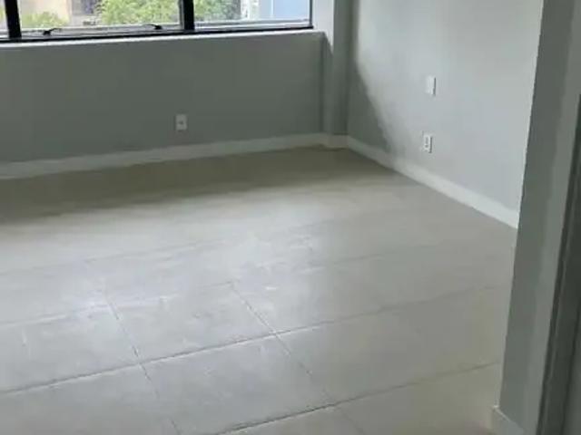 Apartamento para Venda em Porto Alegre/RS Três Figueiras 1 Quartos