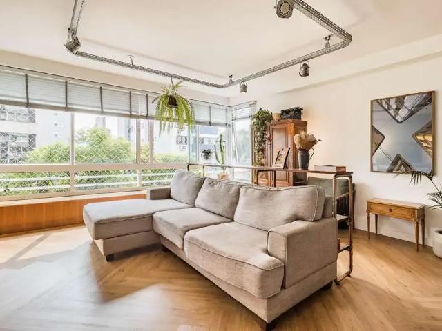Apartamento para Venda em Porto Alegre/RS Três Figueiras 2 Quartos