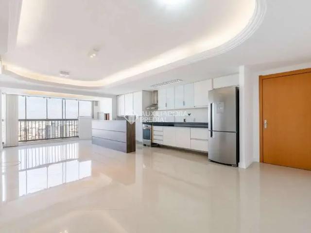 Apartamento para Venda em Porto Alegre/RS Três Figueiras 2 Quartos