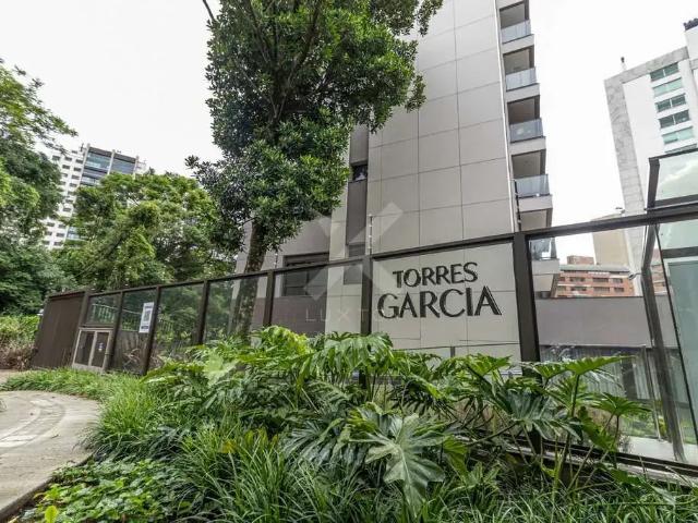 Apartamento para Venda em Porto Alegre/RS Três Figueiras 3 Quartos