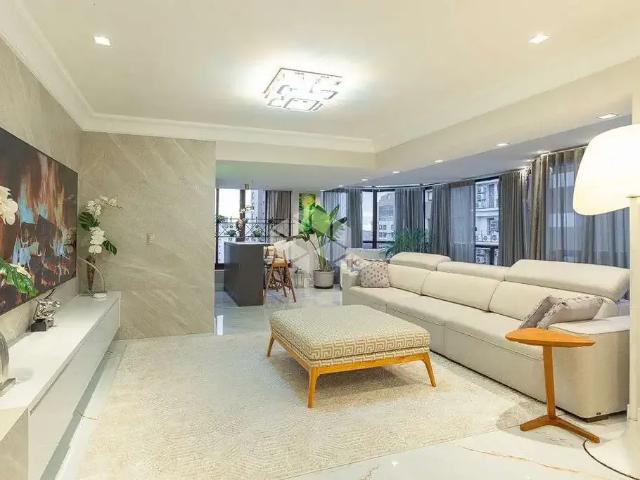 Apartamento para Venda em Porto Alegre/RS Três Figueiras 3 Quartos