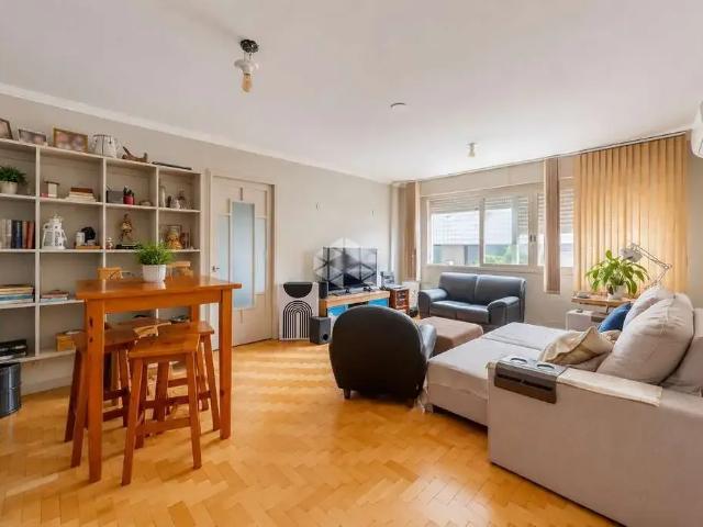 Apartamento para Venda em Porto Alegre/RS Três Figueiras 3 Quartos