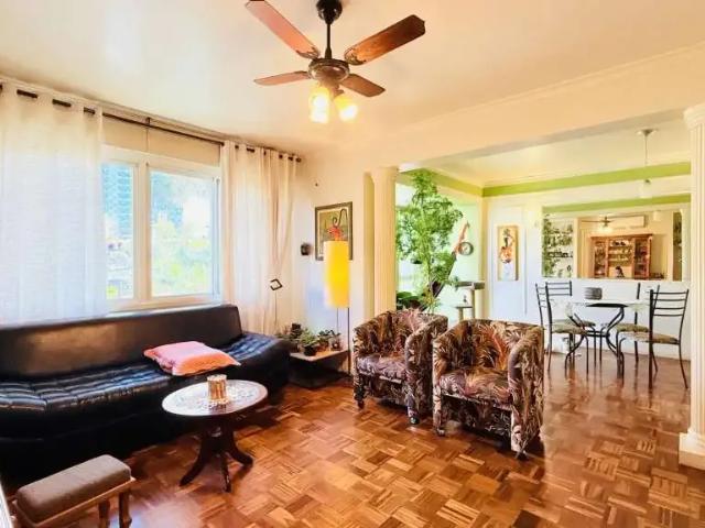 Apartamento para Venda em Porto Alegre/RS Três Figueiras 3 Quartos