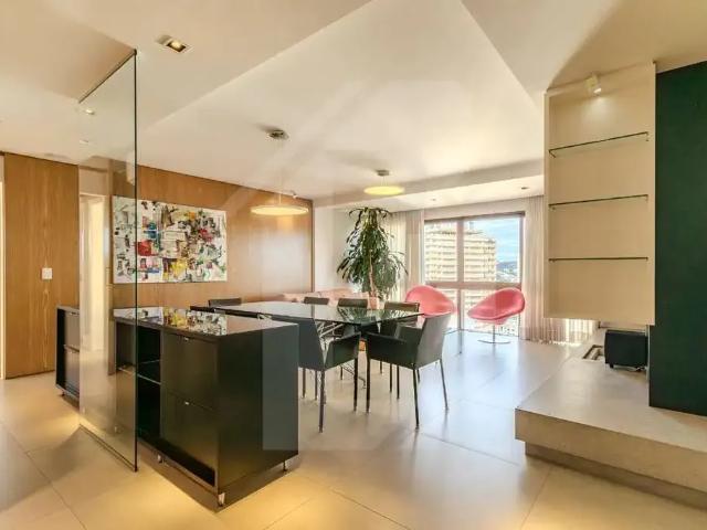 Apartamento para Venda em Porto Alegre/RS Três Figueiras 3 Quartos