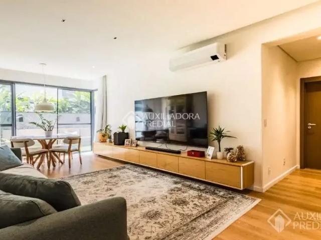 Apartamento para Venda em Porto Alegre/RS Três Figueiras 3 Quartos
