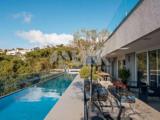 Apartamento para Venda em Porto Alegre/RS Três Figueiras 4 Quartos