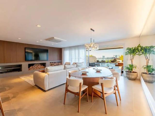 Apartamento para Venda em Porto Alegre/RS Vila Assunção 3 Quartos